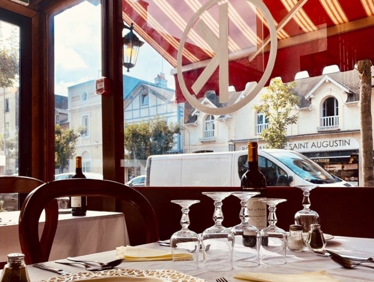 Restaurant Cacher Trouville