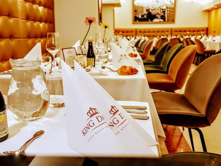 King David Kosher Restaurant Prague Restaurant Cacher à Prague - Alloj ...