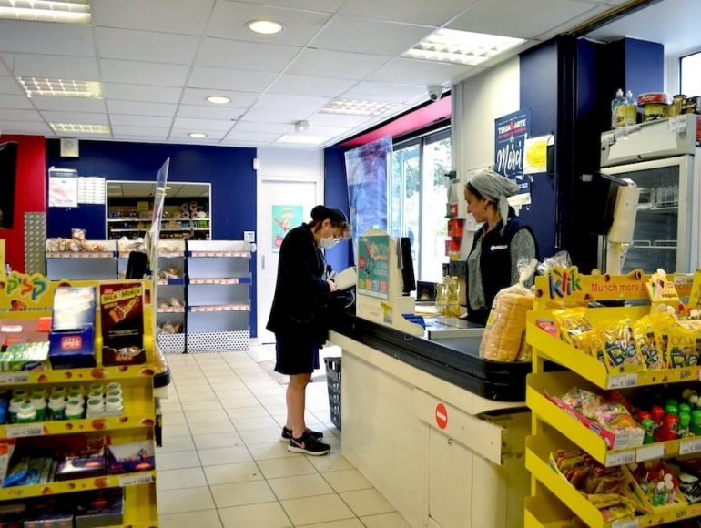 ᐅ Hypercacher Ourcq paris 19ème, Supermarché Cacher 75019 Alloj.com